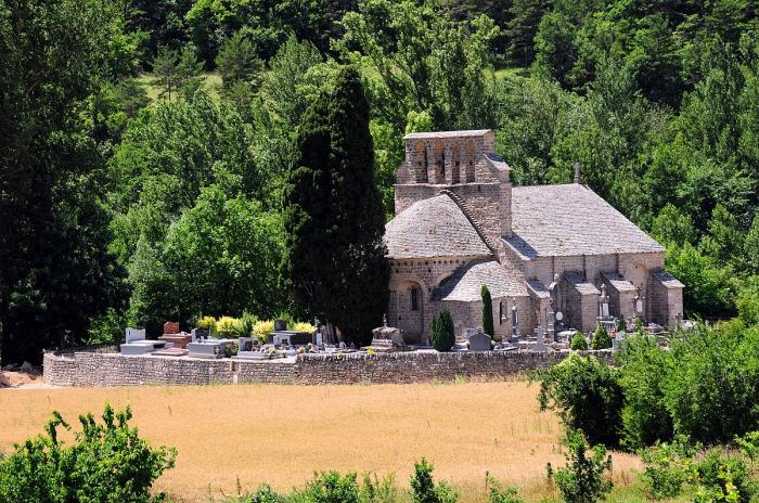 Saint Pierre de la Vallée du Tarn et du causse noir | Eglise catholique ...